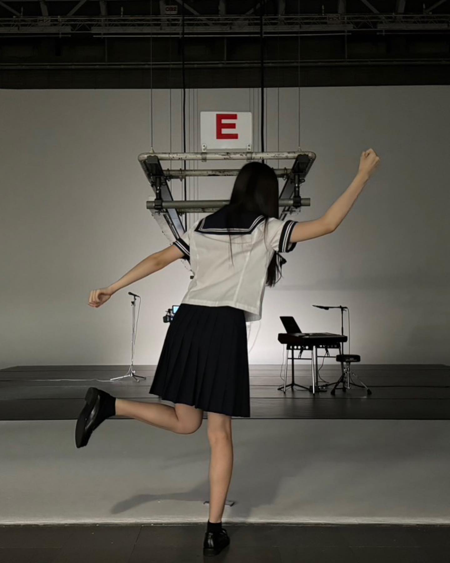 tuki(ツキ)が顔バレ？本名と年齢・生い立ちと家族・高校と経歴・歌唱力や紅白出場もまとめ