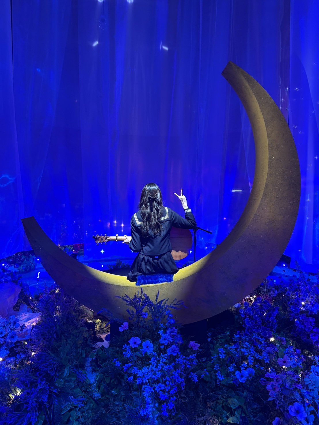 tuki(ツキ)が顔バレ？本名と年齢・生い立ちと家族・高校と経歴・歌唱力や紅白出場もまとめ